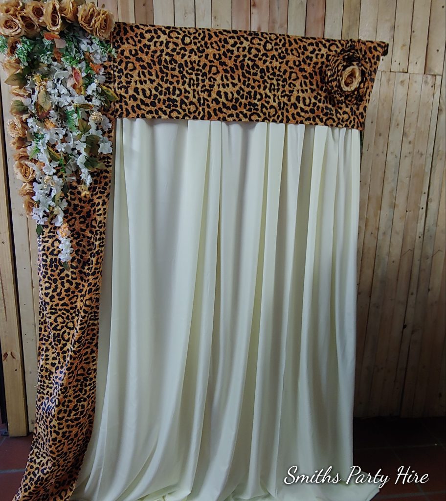 Centrepieces | Smiths Party Hire